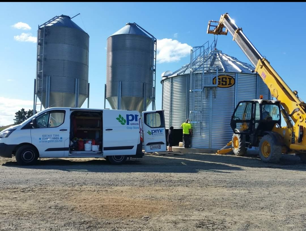 PMR Grain Systems: GSI Farm Silos and Dan Cosgrove Silos